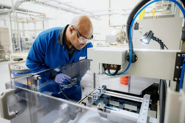 Apple Commits $500M To Boost U.S. Rare Earth Magnet Production — TechBeams